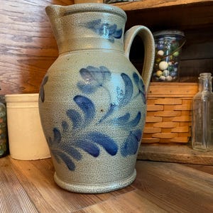 Rowe Pottery Works 1999 HISTORICAL Collection 1.25 Gallon Pitcher 11 ...