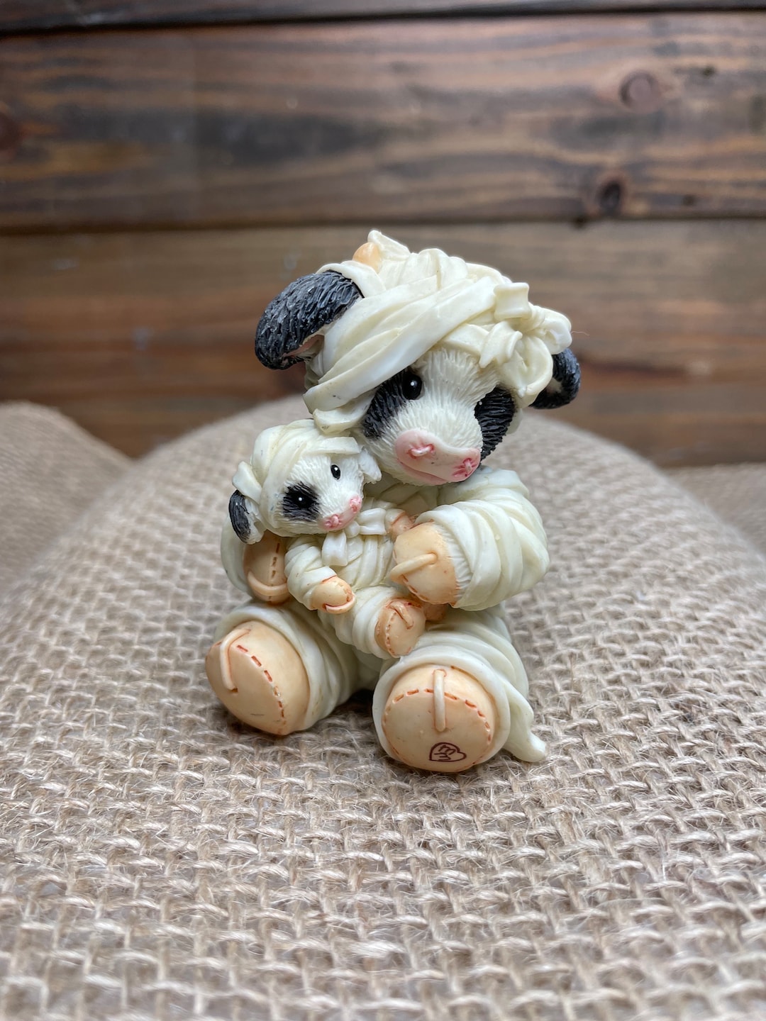 Mary Moo Moos all Wrapped up in Moo 1997 - Etsy