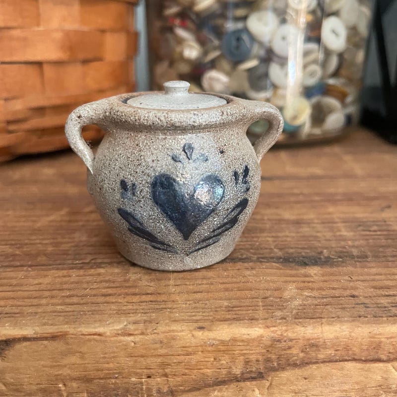 Rowe Pottery Heart - Etsy