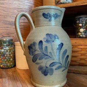 Rowe Pottery Works 1999 HISTORICAL Collection 1.25 Gallon Pitcher 11 ...