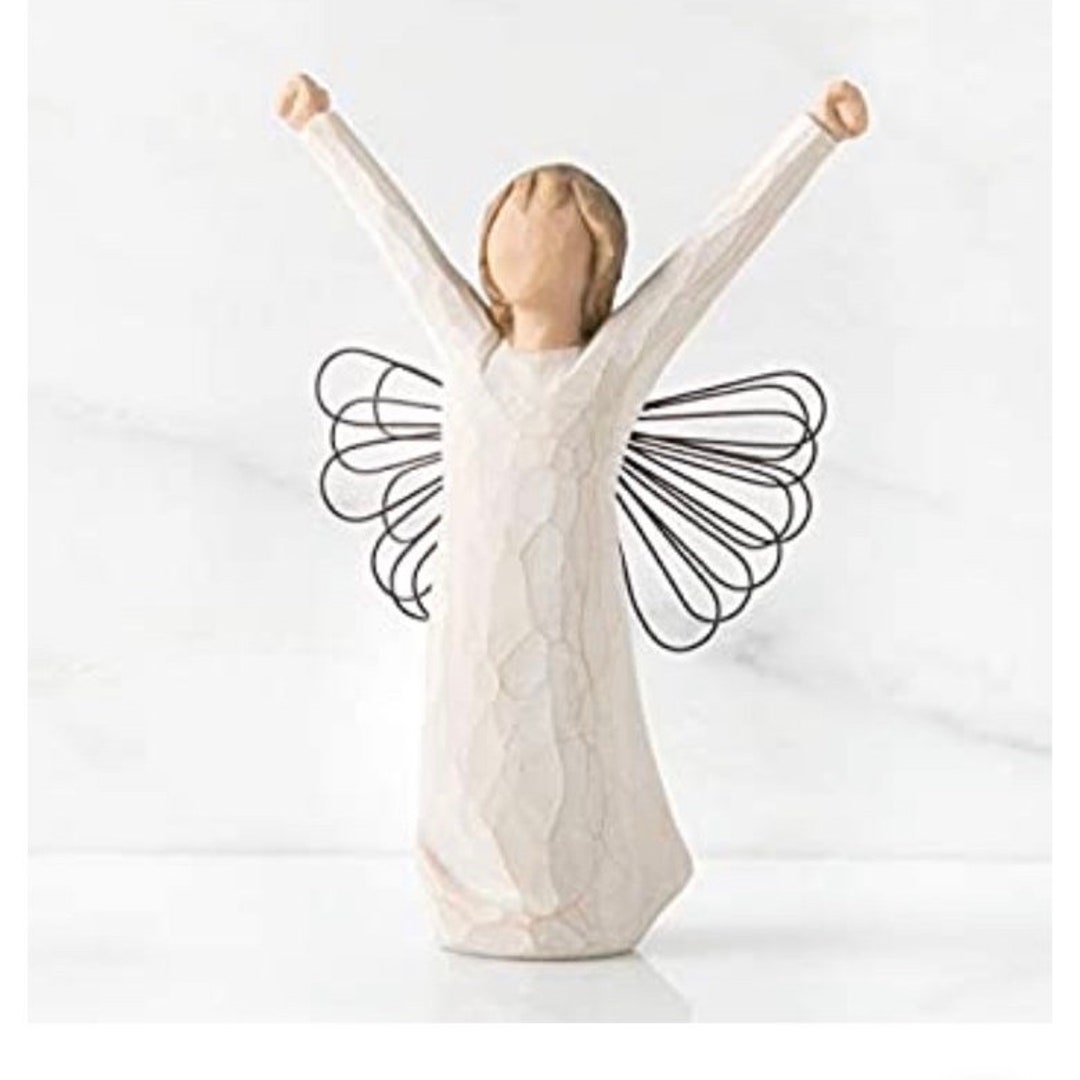 Courage - Willow Tree Figure- by Susan Lordi - Etsy