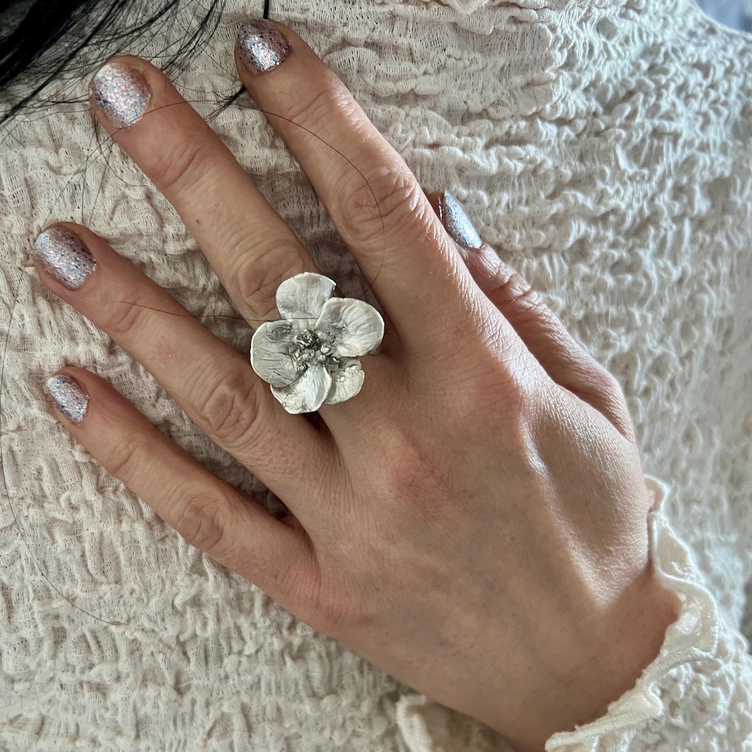 Handmade Silver Hibiscus Flower Ring: Adjustable Floral Band - Etsy
