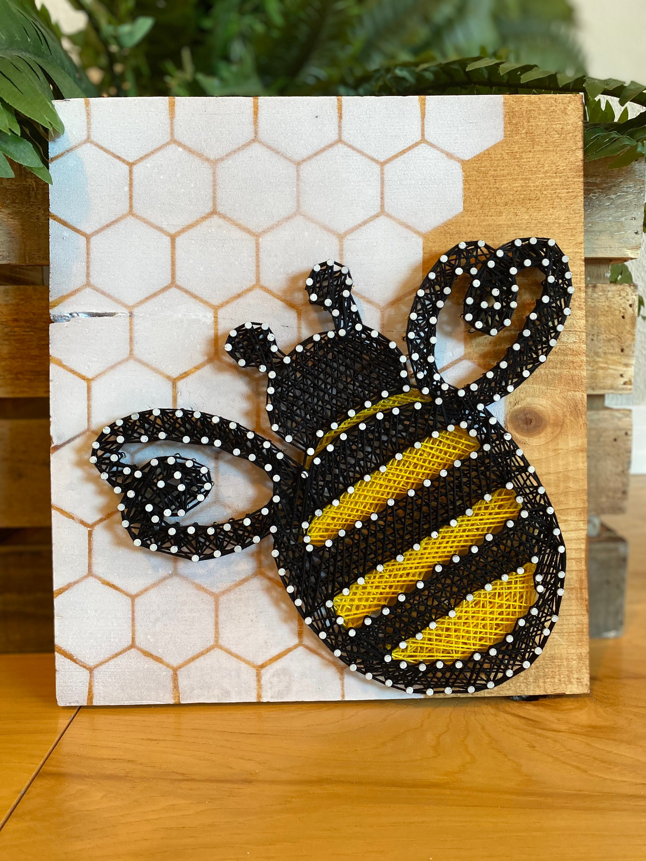 Bumblebee String Art - Etsy