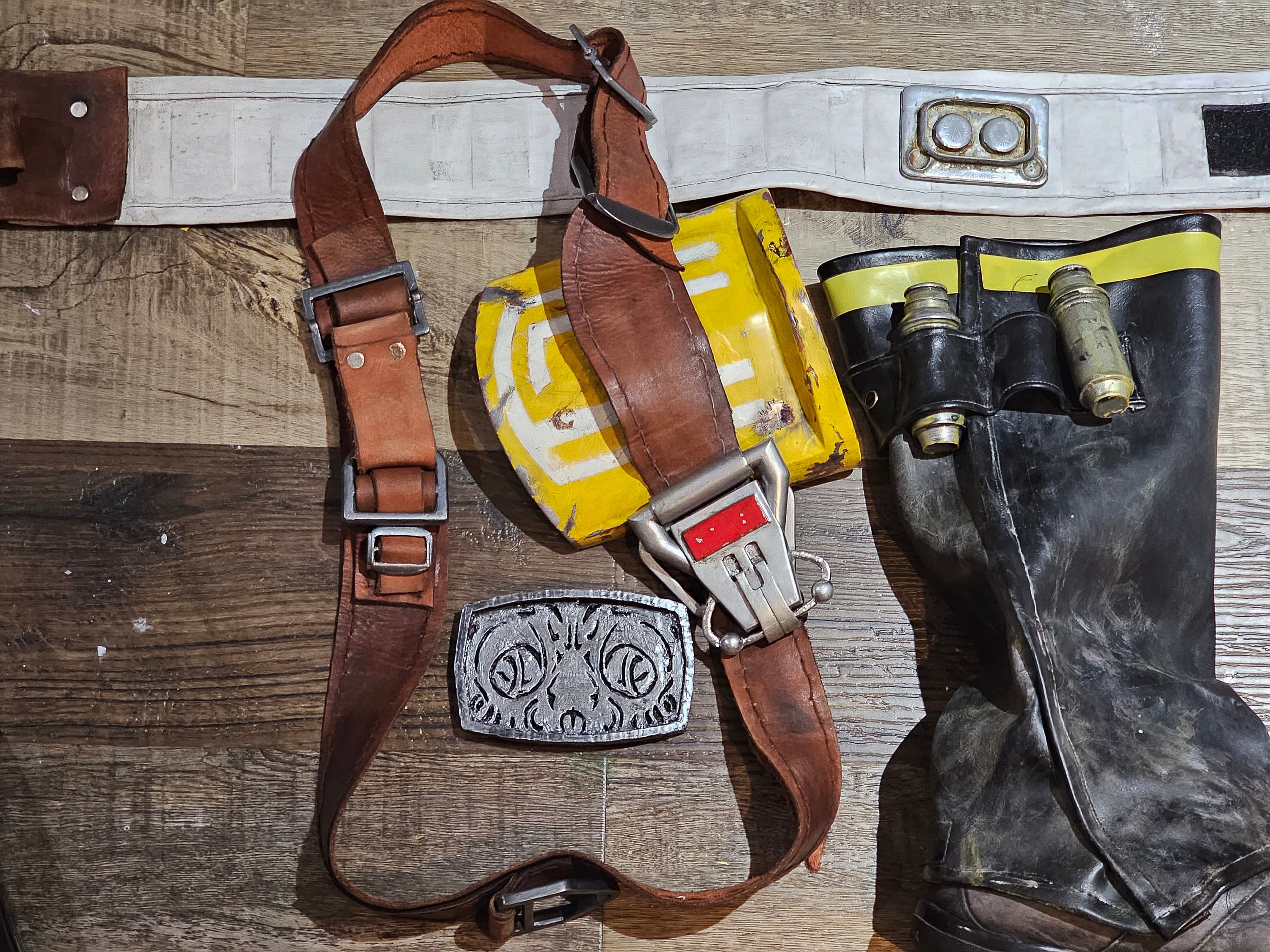 Cal Kestis - Jedi Survivor Accessories, Armour and Greeblies - Etsy