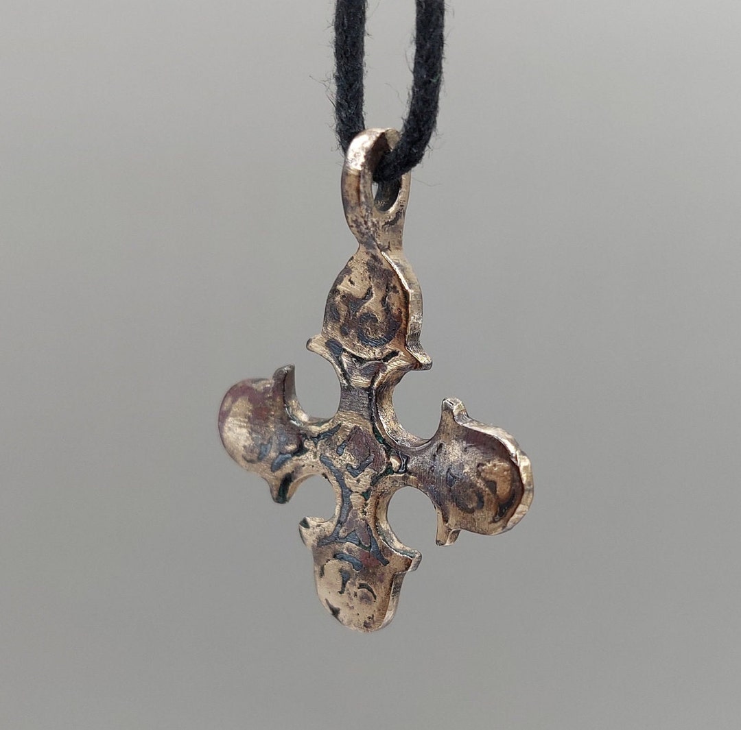 Antique Viking Age Cross With a 'triskele'like Motif / 10th-11th AD ...