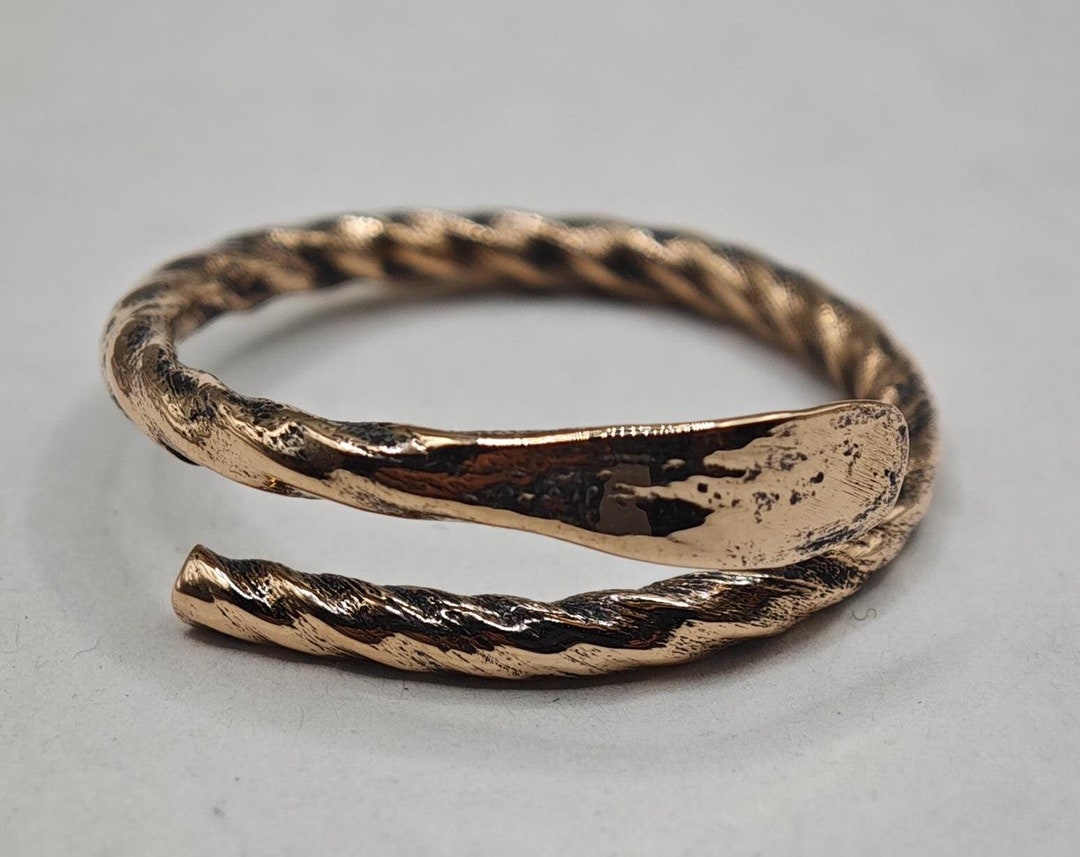 Bronze Antique Viking Ring With Snakes From the 9th-12th Centuries ...