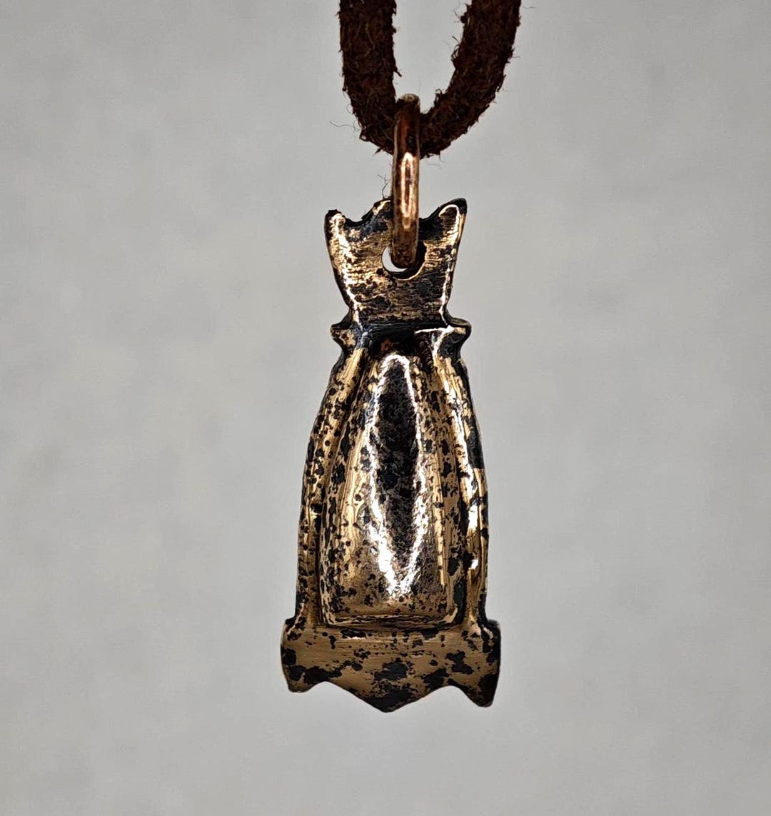 medieval-amulet-medieval-pendant-medieval-artifacts-medieval-pendant