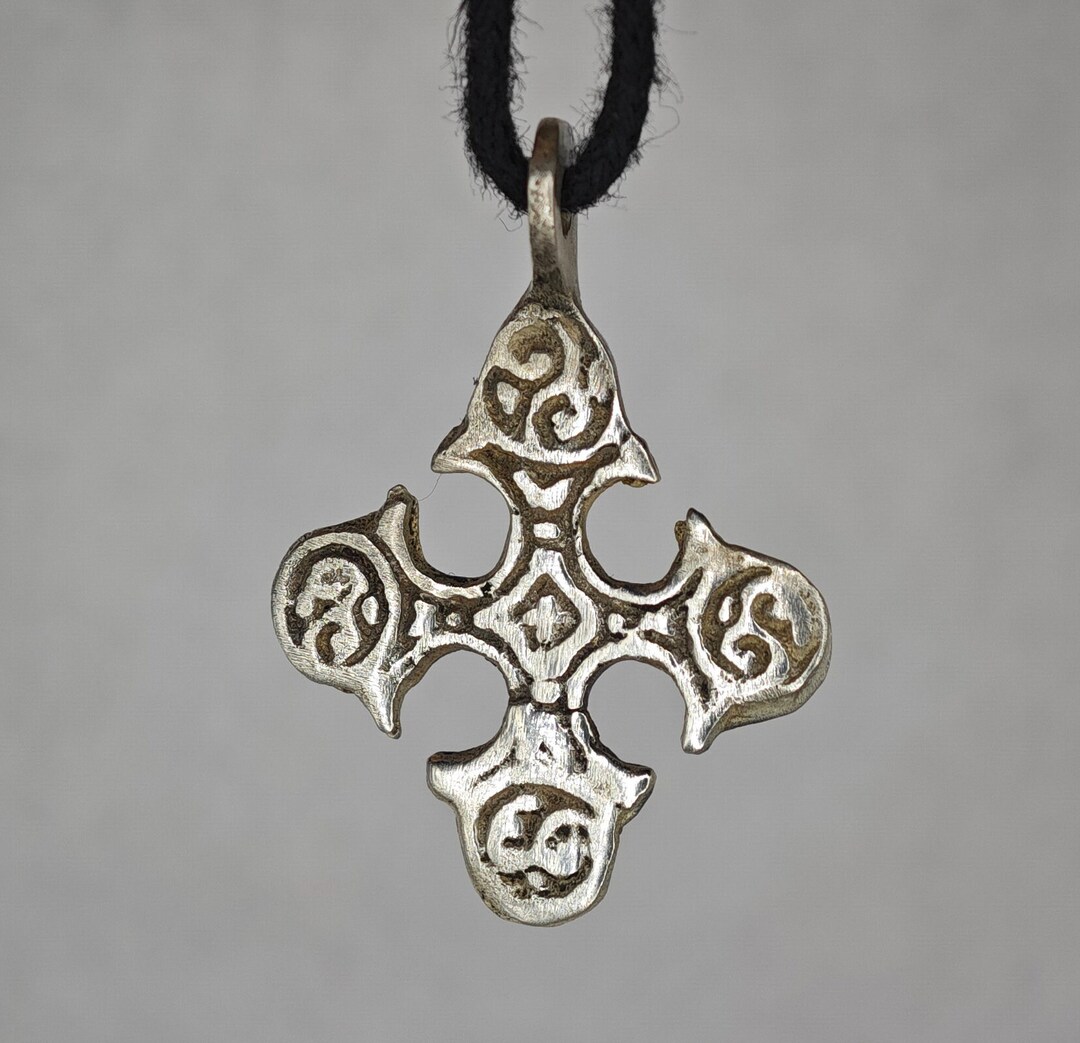 Antique Viking Age Cross With a 'triskele'like Motif / 10th-11th AD ...