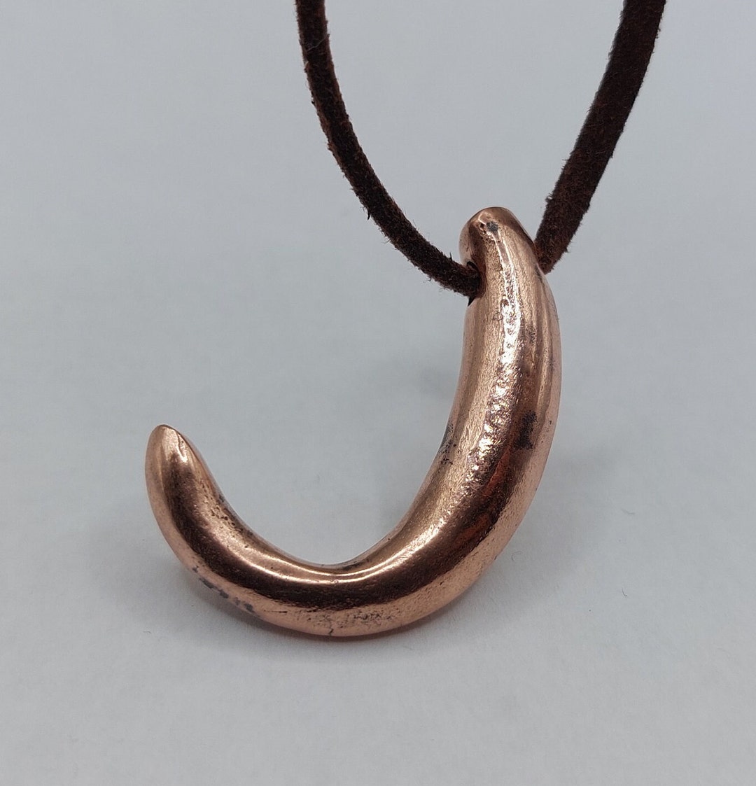 Big Celtic Claw Amulet / Celtic Artifacts / Celtic Beast / Celtic ...