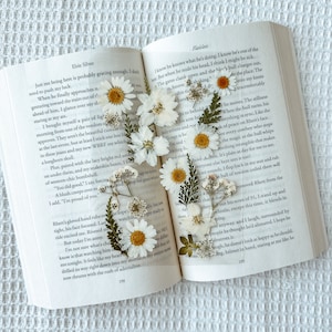 White Wildflower Floral Insert for Kindle Kindle Ebook Accessories ...