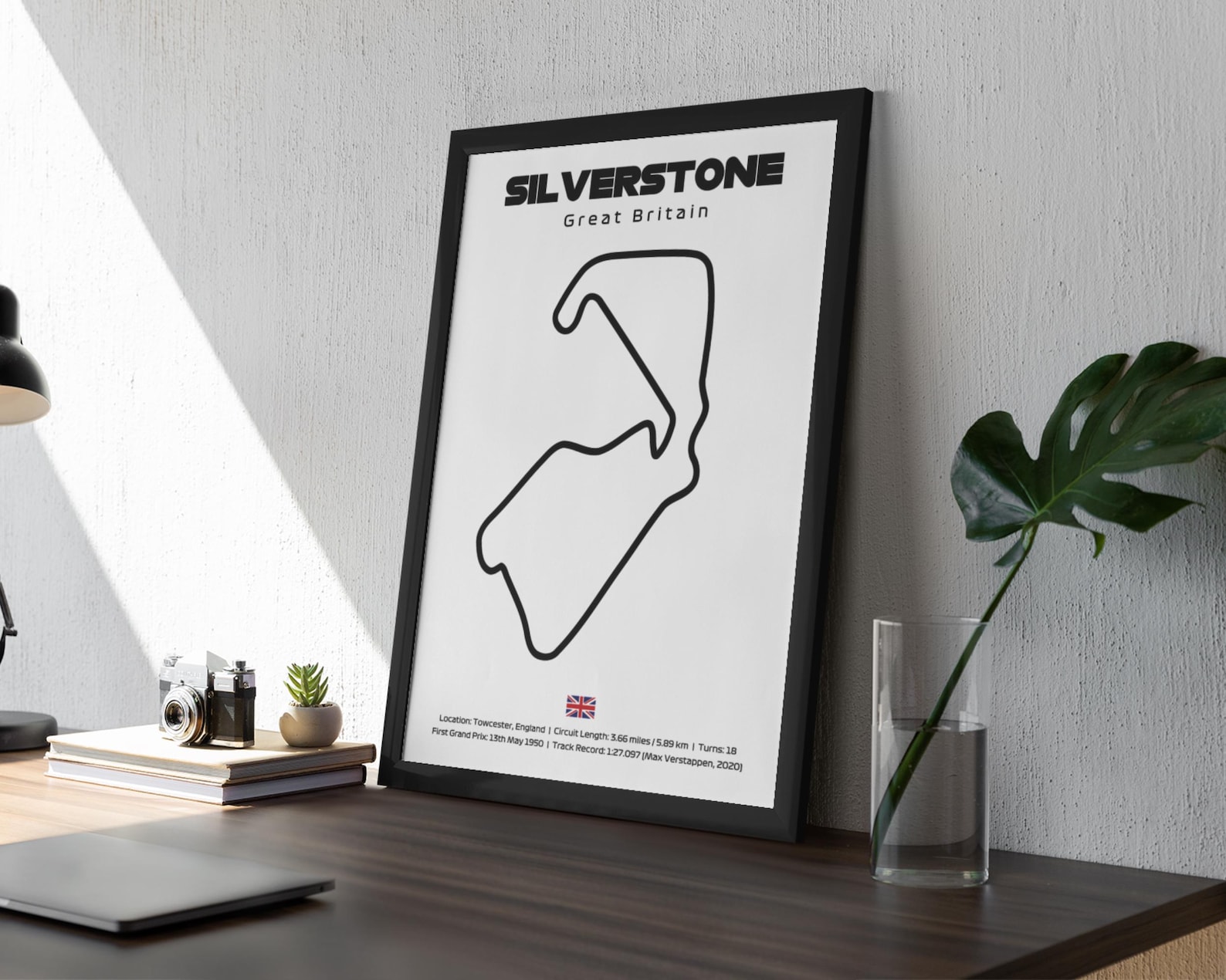 F1 Circuit Layouts Minimalist Prints & Frames | Formula 1 Poster Racing ...