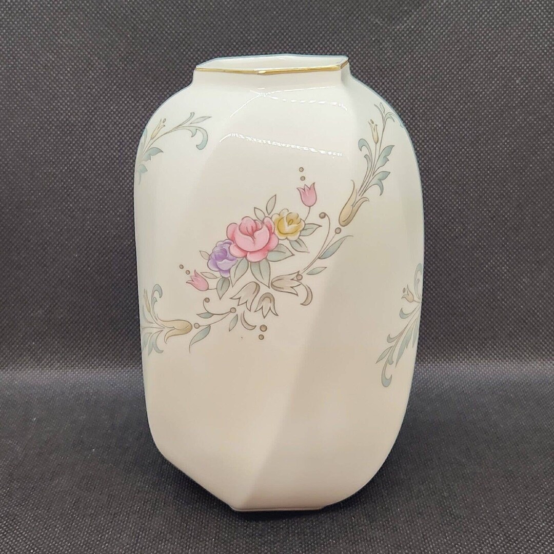 Vintage Christopher Stuart Pink Floral Bone China Vase Spring Crest ...