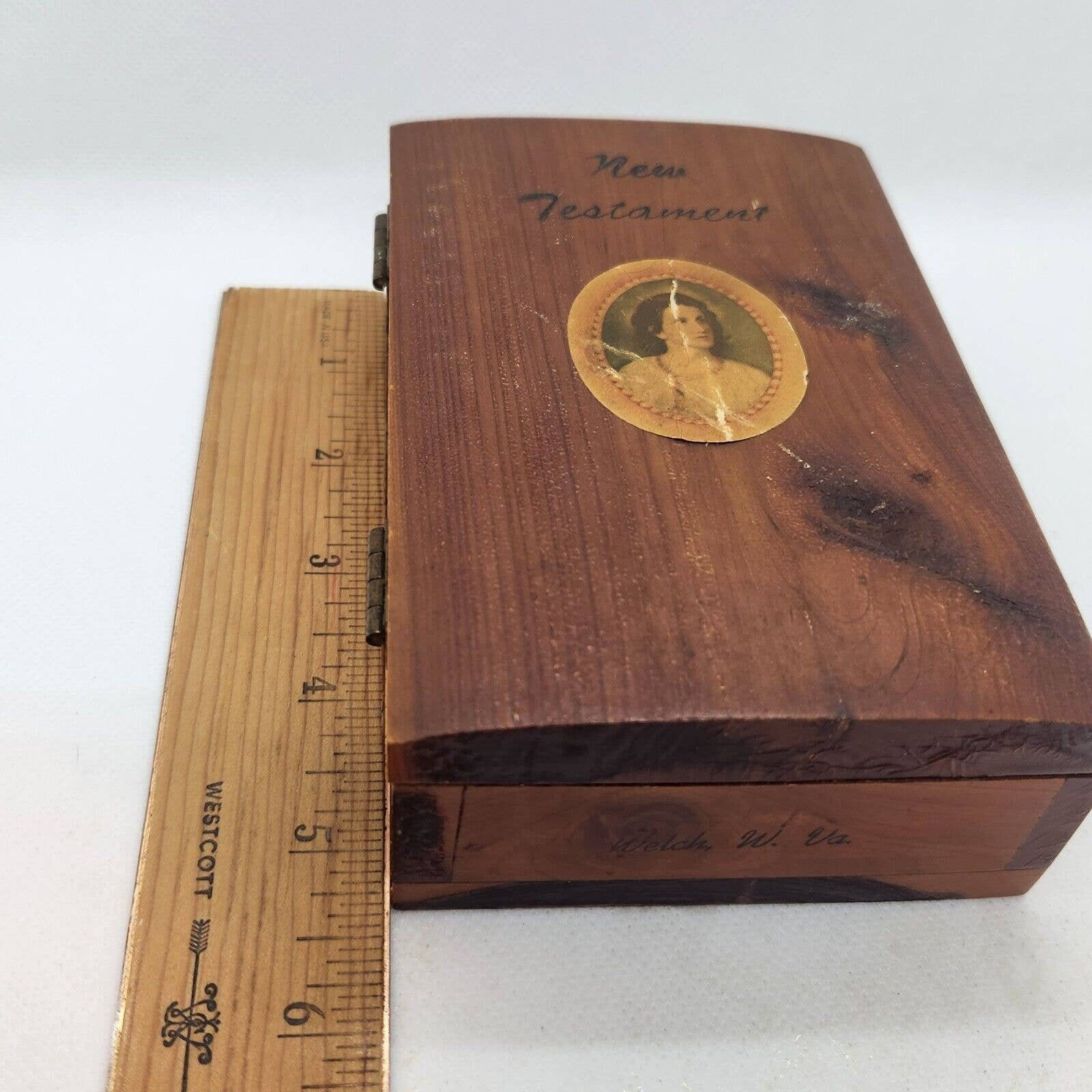 Vintage Hinged Cedar Box With Small New Testament Signed Bible Inside ...