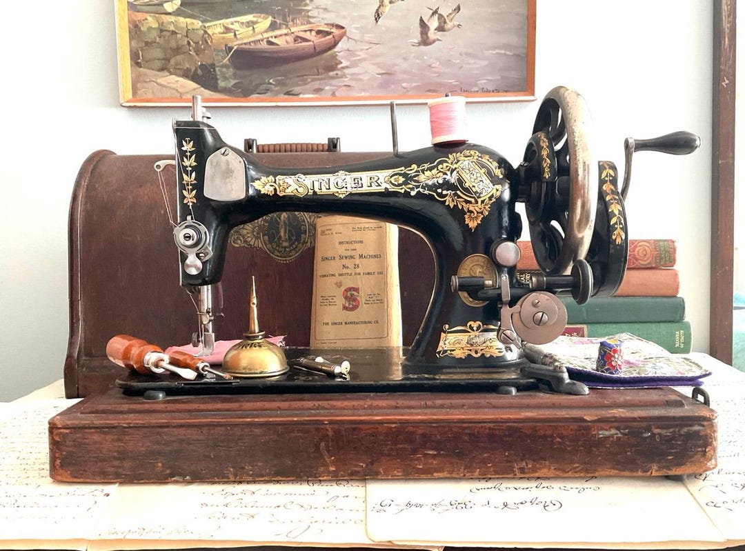 Victorian Singer Sewing Machine | 1895 | FULLY SERVICED & WORKING ...