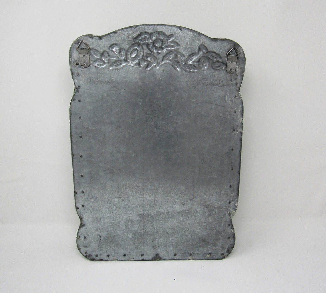 Rustic Busy Beehive Metal Mailbox - Etsy