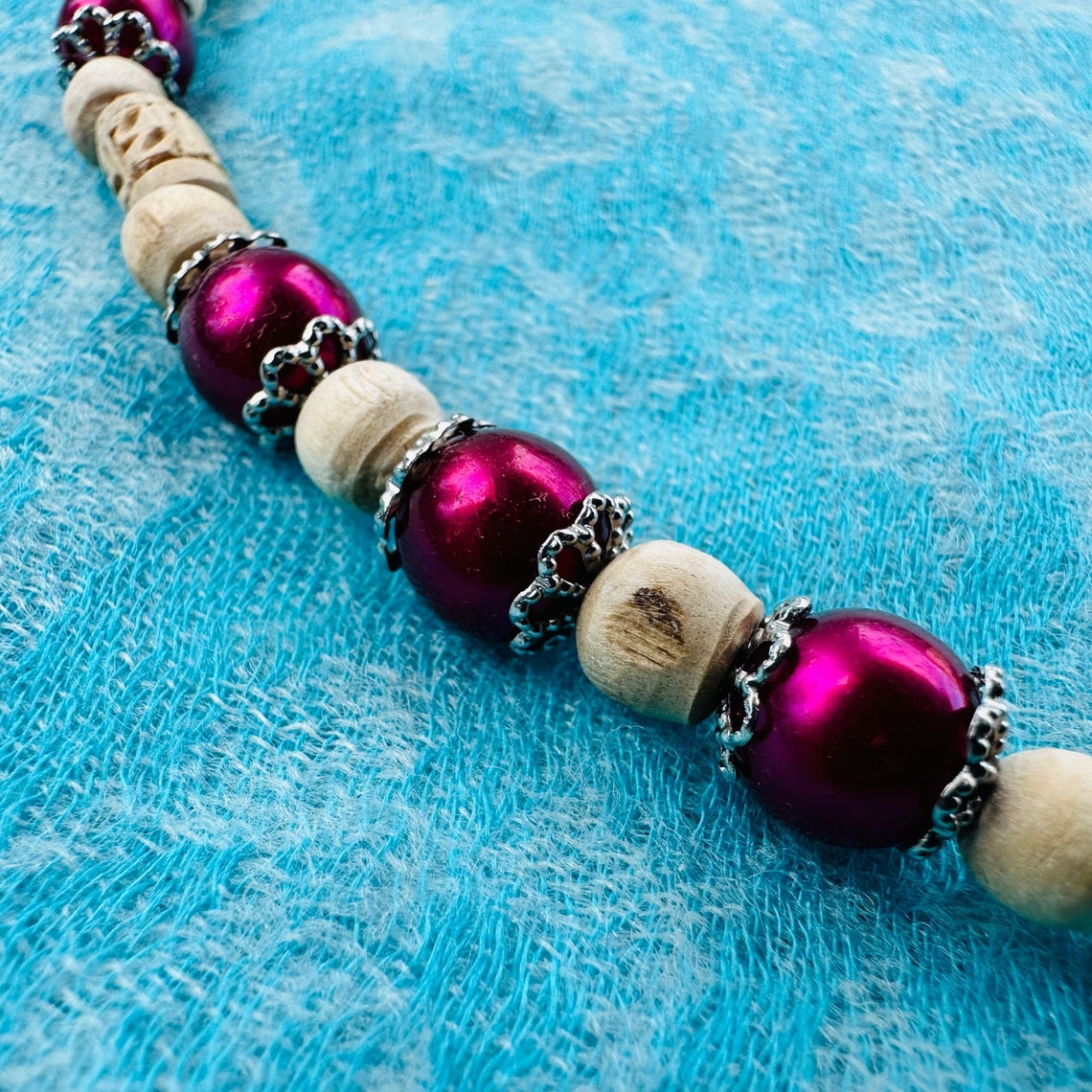 Tulsi Necklace With Sanskrit Engravings and Hare Pendant - 17.3 Inches ...