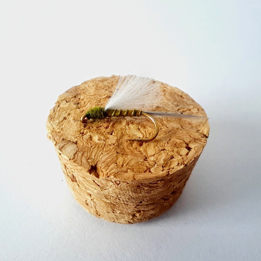 4 - BWO CDC Biot Dun - BWO Dry Flies. Trout Flies. Fly Fishing Flies ...