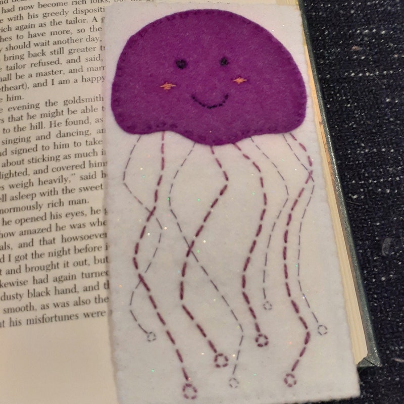 bookishbiche - Etsy