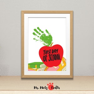 First Day of School Handprint Art Craft | Back to School Handprint ...