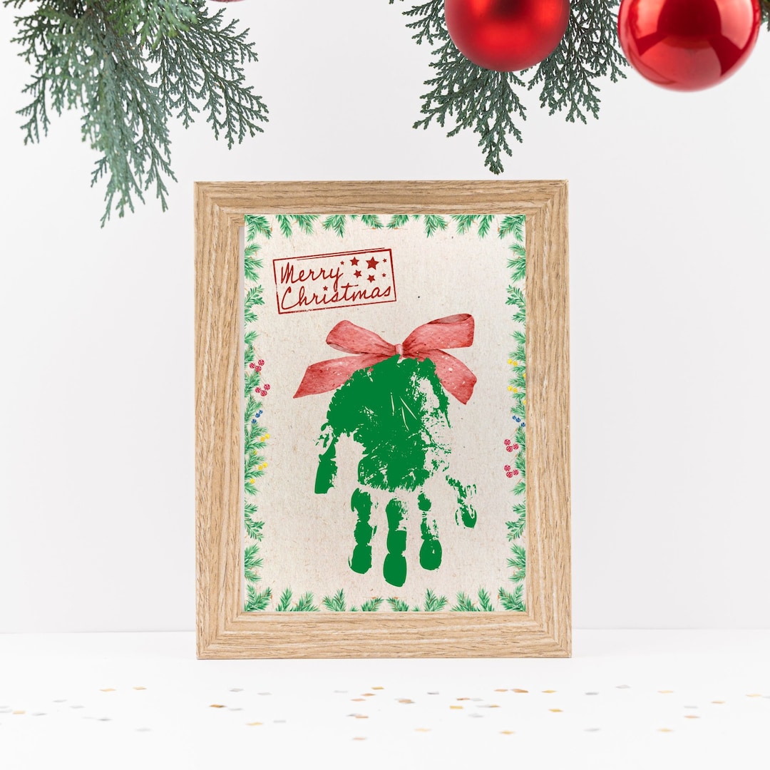 Christmas Mistletoe Handprint Art Craft Template Printable Downloads ...