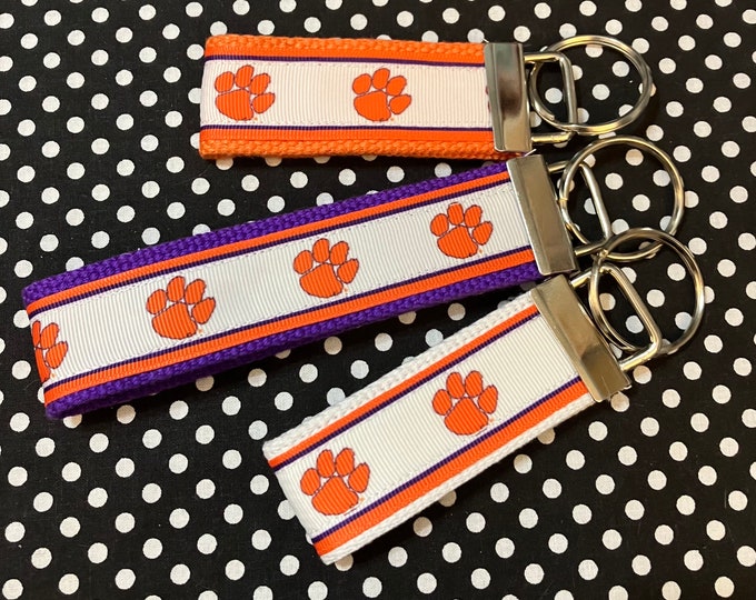 Clemson University Tiger Paw Web Key Chain - Etsy