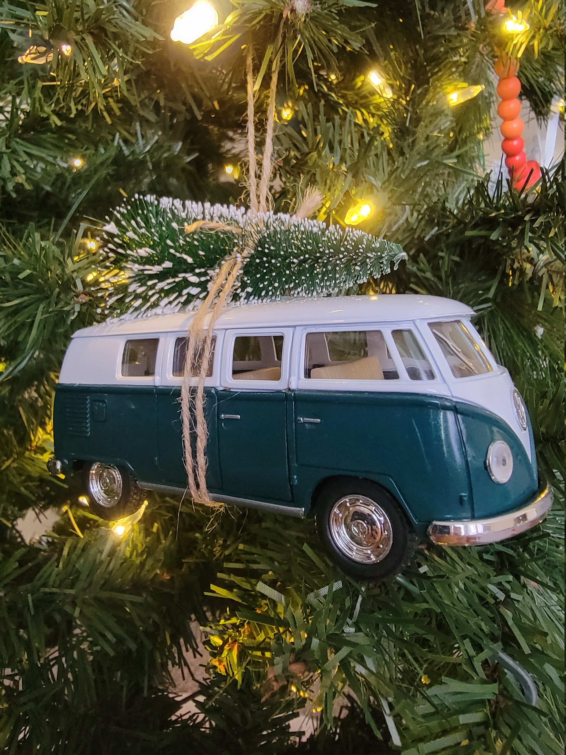 VW bus w Christmas tree Home & Living Home Décor etna.com.pe