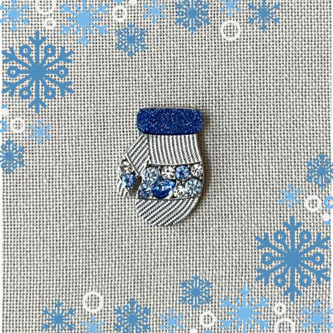Blue and Silver Winter Mitten | Winter Wonderland | Christmas | Holiday ...