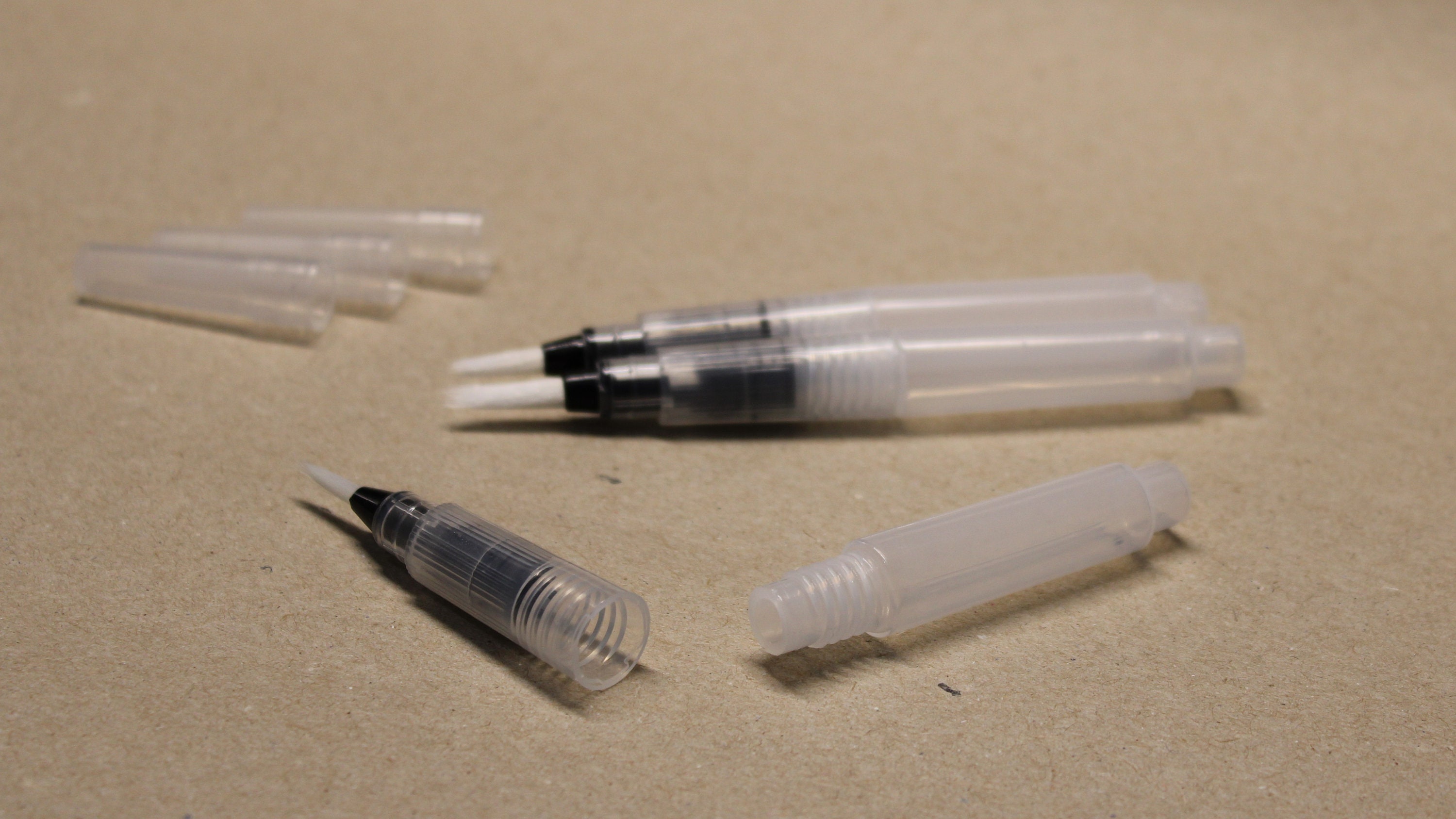 Water-filled Brush Pens, Great for Travelling, Watercolors, Gouache. 3 ...
