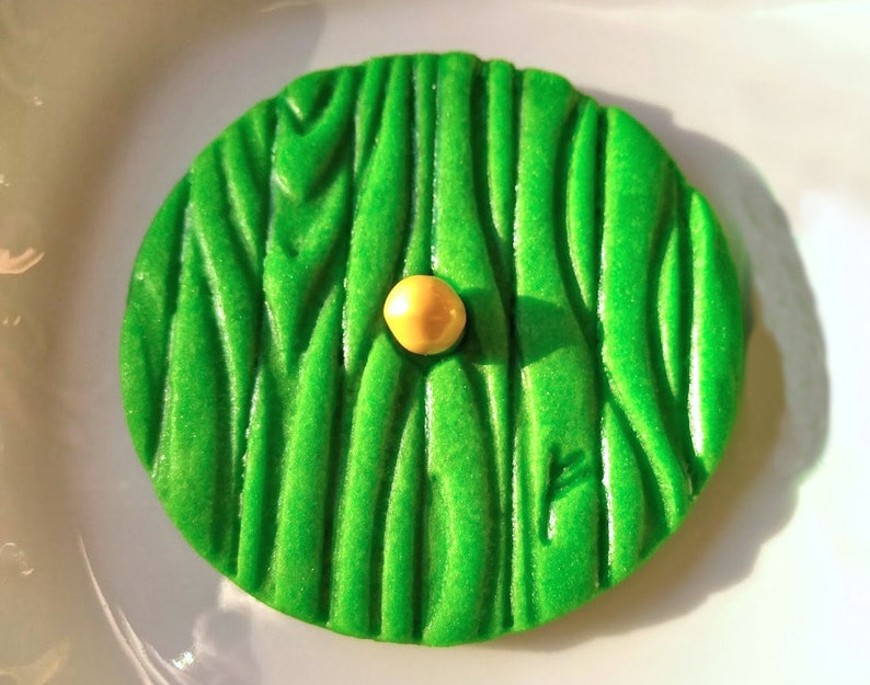 Hobbit Hole Door Cookie Cutter - Etsy