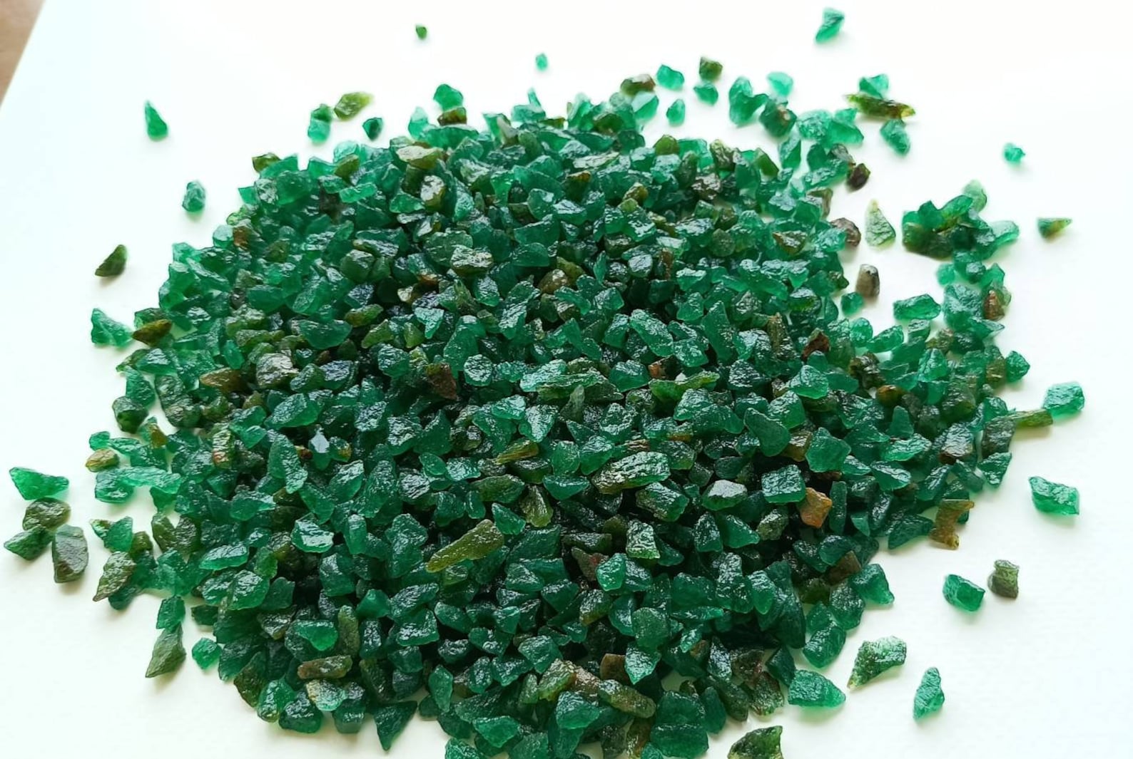 Raw green aventurine chips pieces / loose gemstone wholesale | Etsy