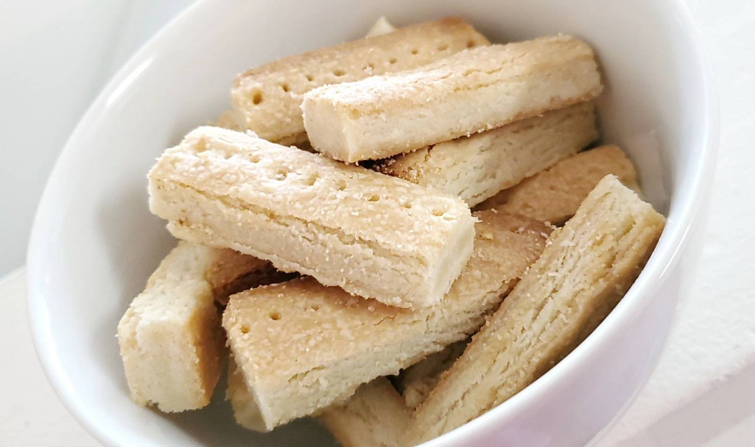 Scottish Shortbread Fingers / Biscuits / Cookies - Authentic Scotland ...