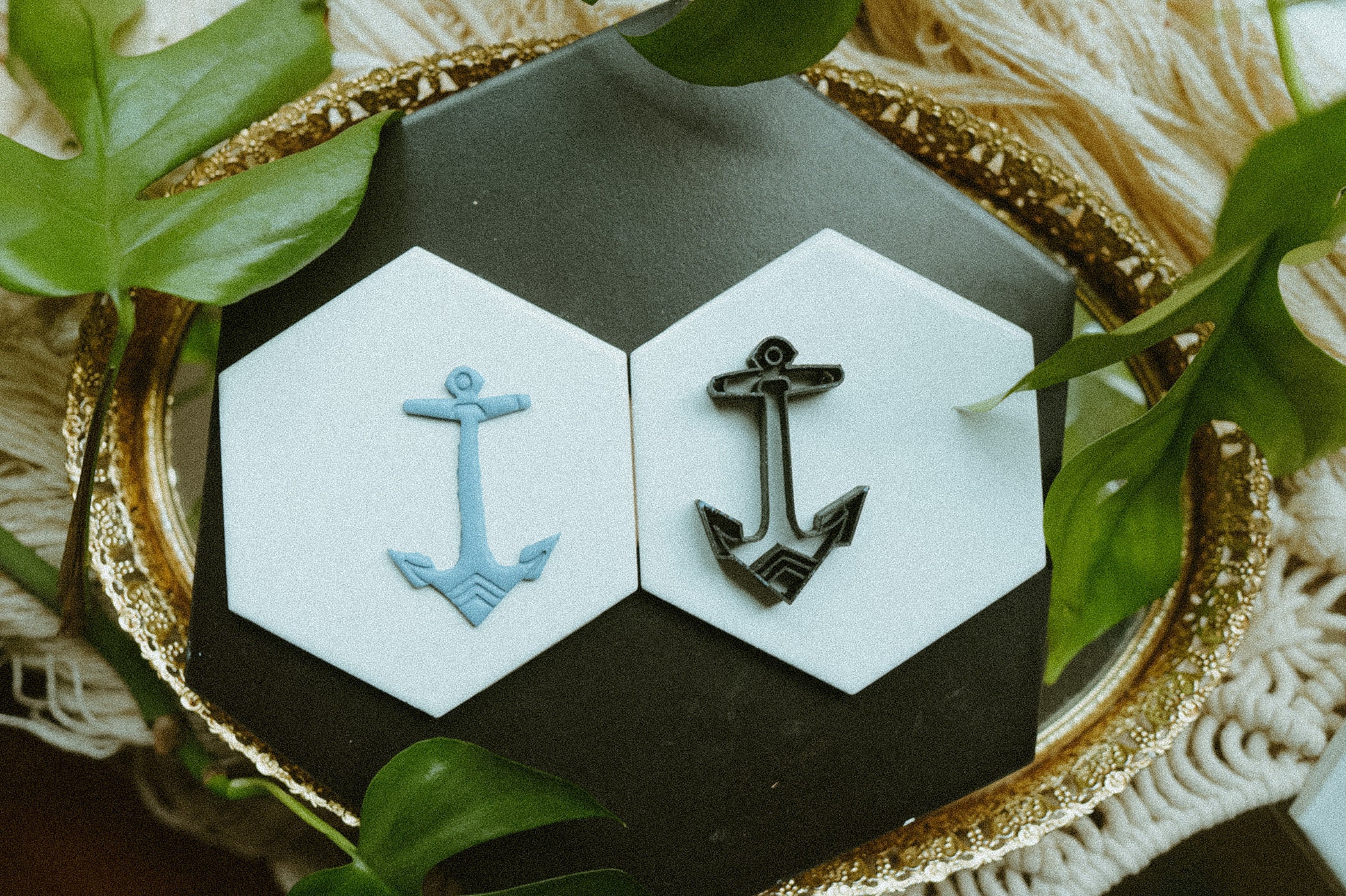 Sculpting & Forming Ceramics & Pottery Hand and Dagger Clay Cutter ...