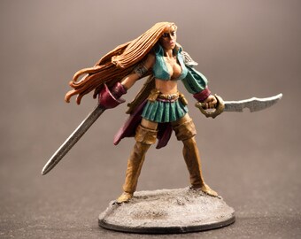 Elven Bard Miniature - Etsy