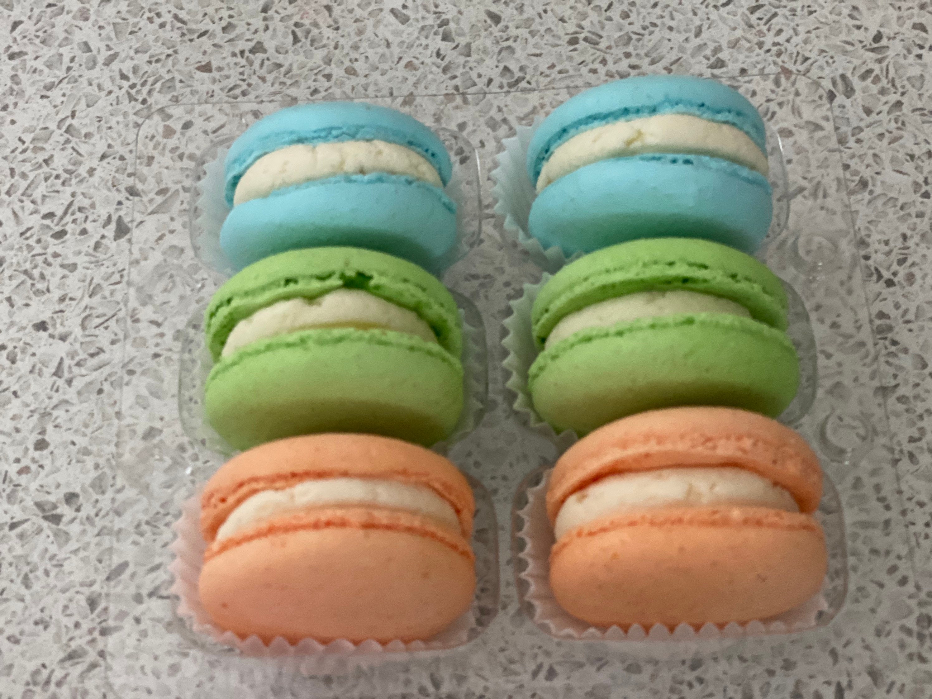 6 Rainbow Macarons - Etsy UK