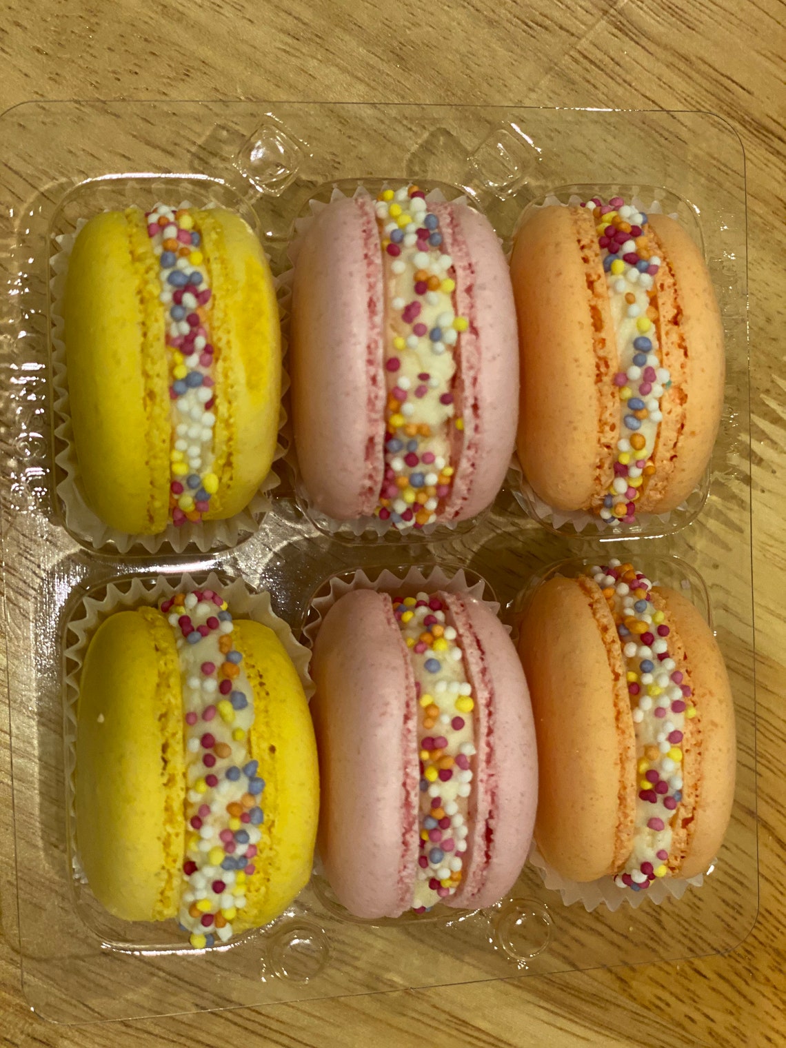 6 Rainbow Macarons - Etsy UK