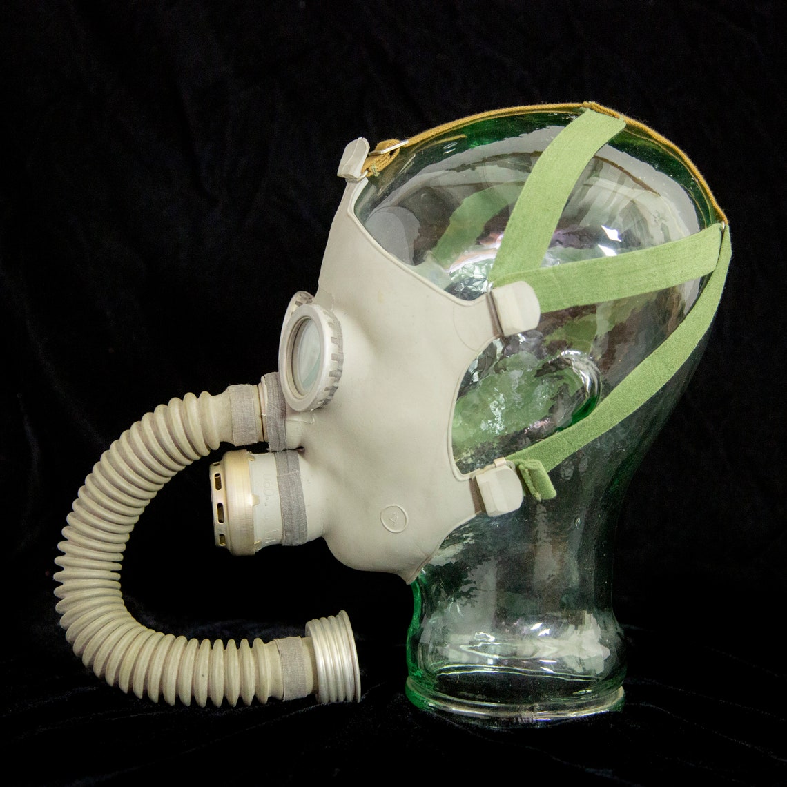 Russian Gas Mask Creepy Cold War Era Soviet USSR Gasmask | Etsy