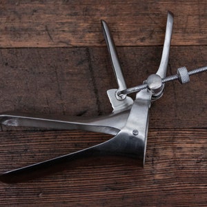 Medical Speculum Antique Style Steel Doctor's Speculum Spreader for ...