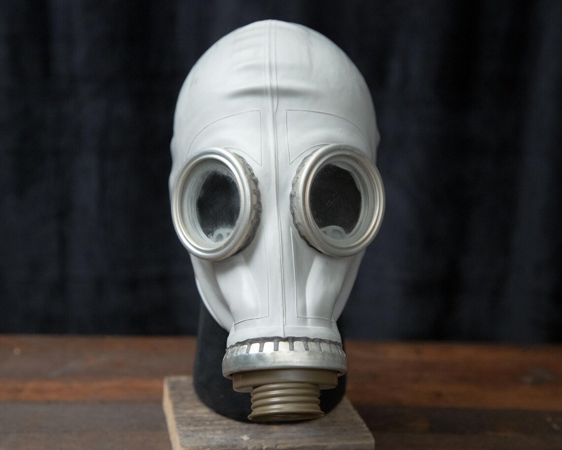 Russian Gas Mask - Creepy Cold War Era Soviet USSR Gasmask - Etsy