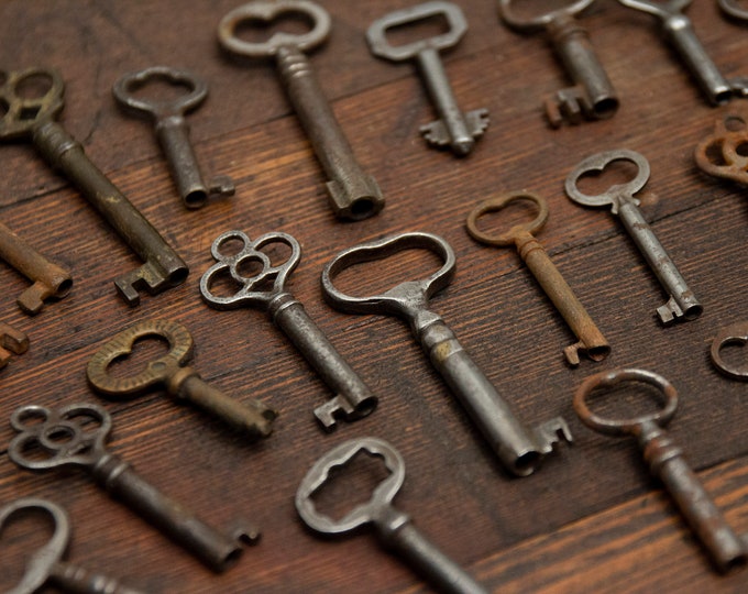 Real 1800s Skeleton Keys - Purchase for 1 Key - Authentic Barrel Keys ...