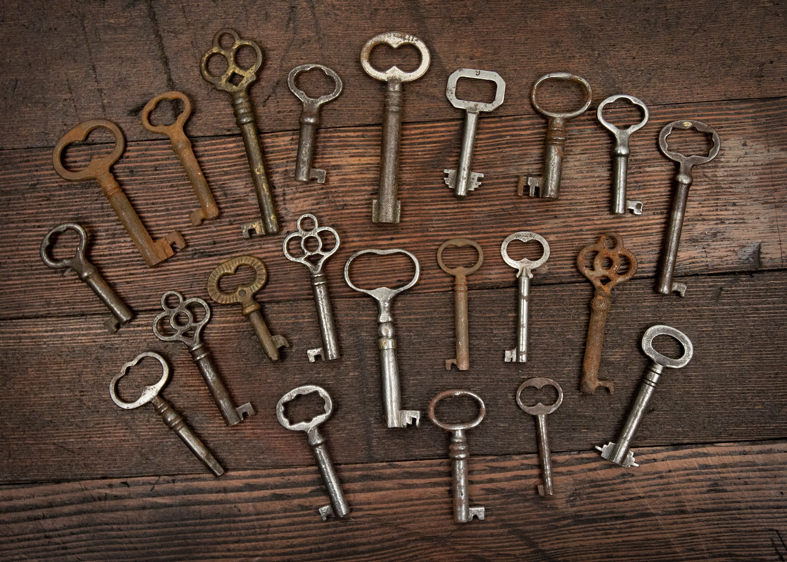 Real 1800s Skeleton Keys Purchase for 1 Key Authentic Barrel Keys Made ...