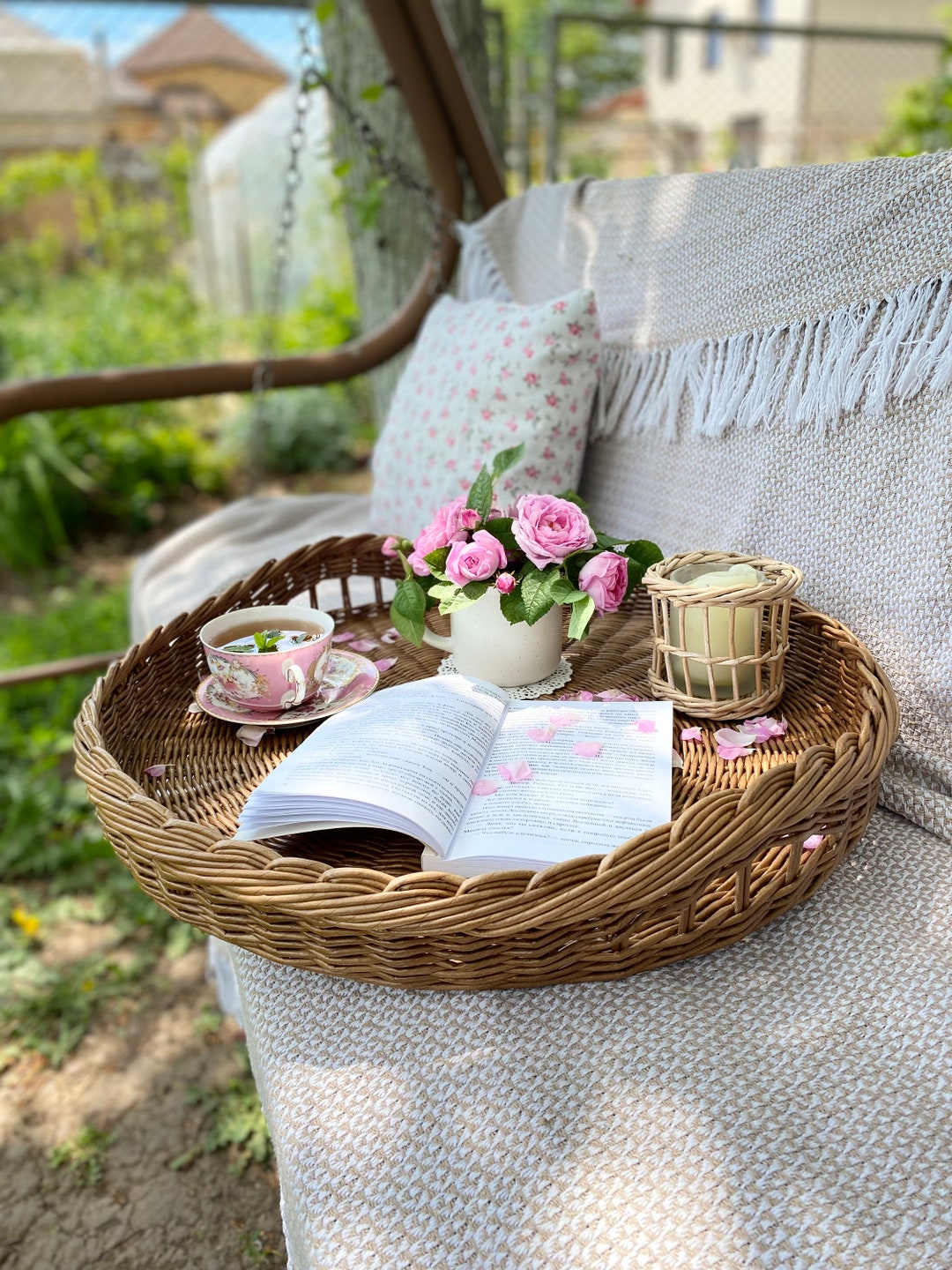 Round Tray, Round Basket Tray, Round Wicker Tray, Handled Basket Tray ...