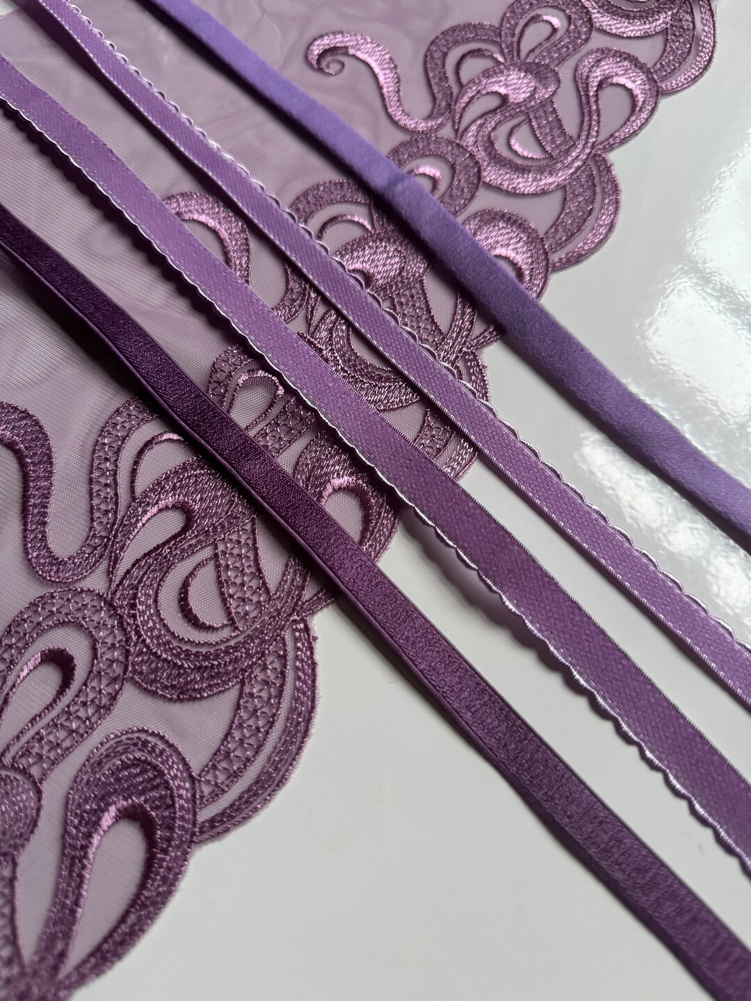Lilac Swirl Lace, Elastic & Findings Lingerie Bra Making Kit ...