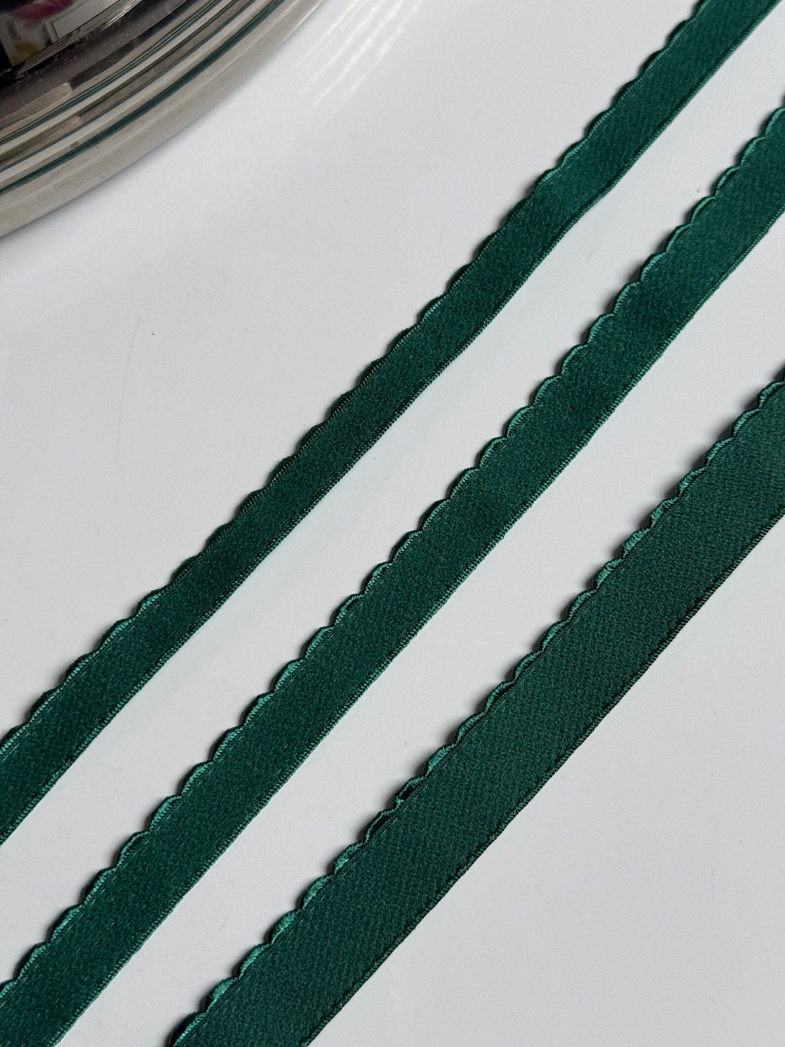 10/12/15mm Hunter Dark Green Scalloped Plush Elastic Picot Edge Plush ...