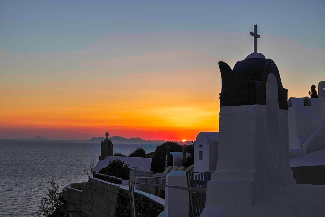 A Blessed Sunset | Ready to Frame! Romantic Sunset Sanorini Thira ...