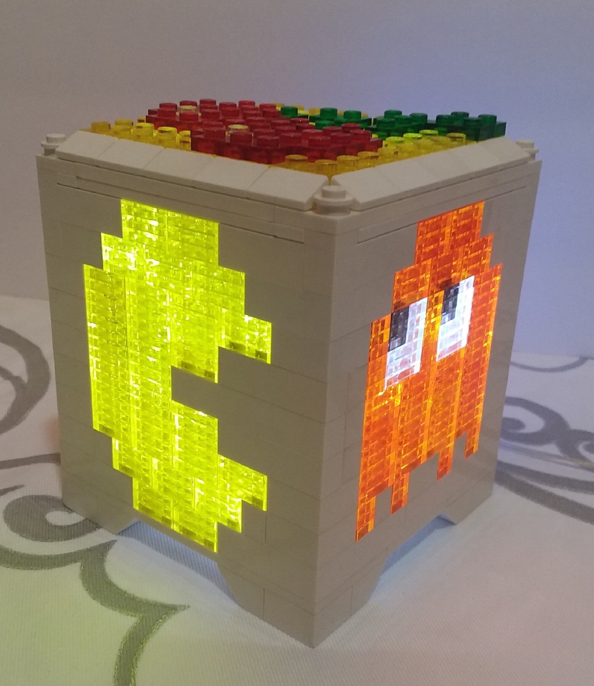 Hand Made Retro 80's Video Game Night Light/ Desk Lamp - Etsy