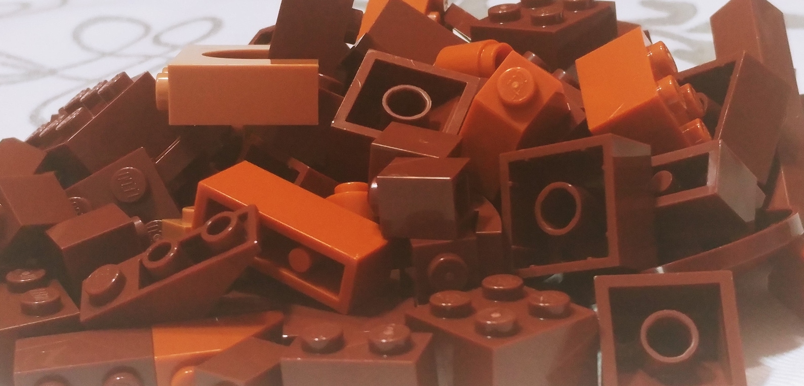 Mixed Browns LEGO® Bulk Lot 100 Parts, With One 1 FREE random ...