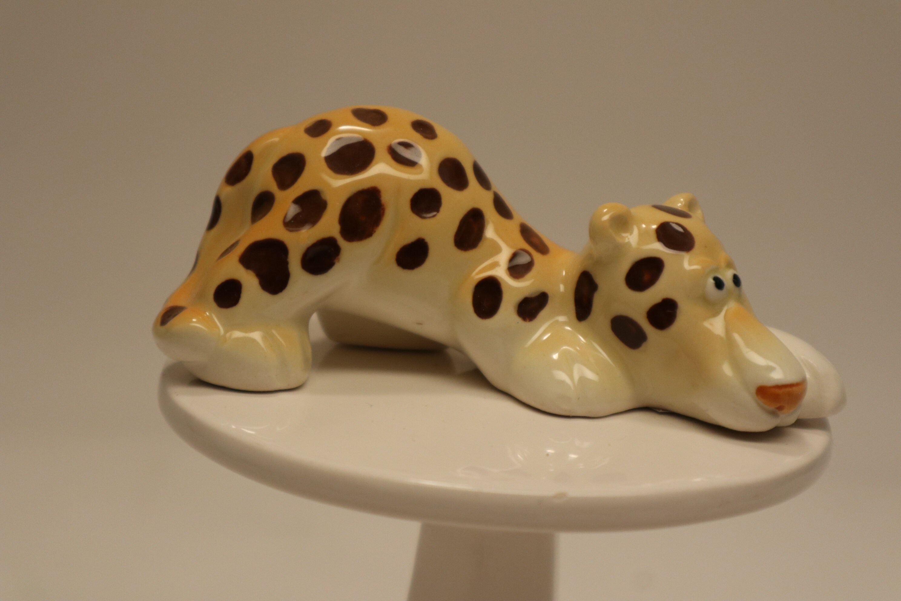 Vintage Ceramic Cheetah Figurine by Quon Quon japan 1970s Mint - Etsy