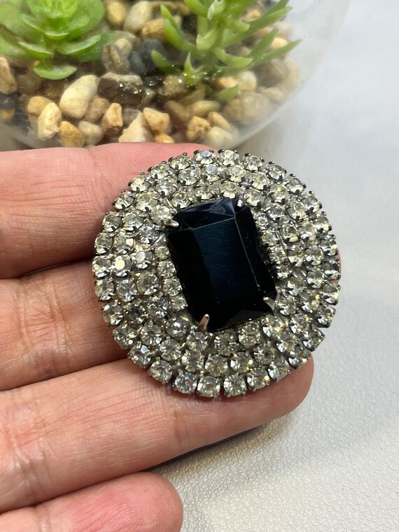 vintage glass rhinestone circle - Gem