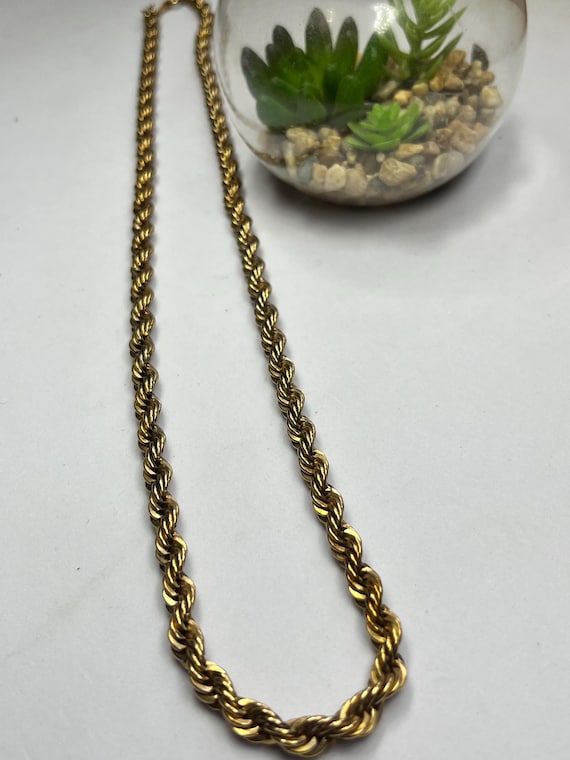 Vintage AVON gold tone diamond cut thick rope necklace - Gem
