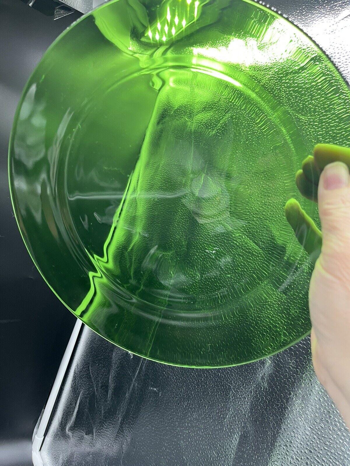Emerald Green Glass Dinner Plates 10 Set of 4 Vintage - Etsy